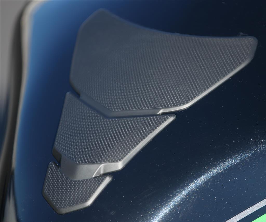 Genuine Kawasaki Z H2 ZH2 ZR1000K Tankpad tank pad protector 999941075 ...