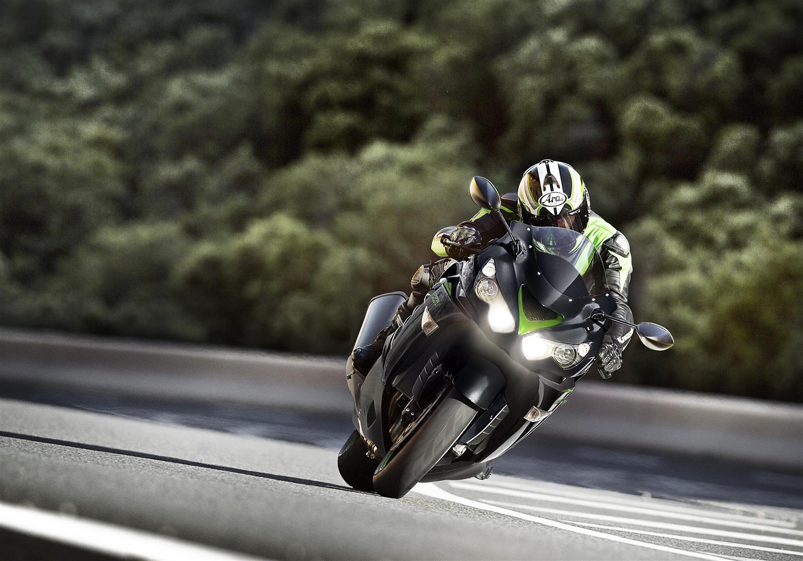 ZZR1400 MY 2018 - Kawasaki United Kingdom