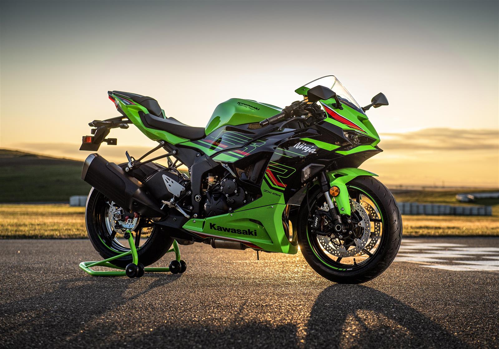 Ninja ZX-6R MY 2024 - Kawasaki United Kingdom
