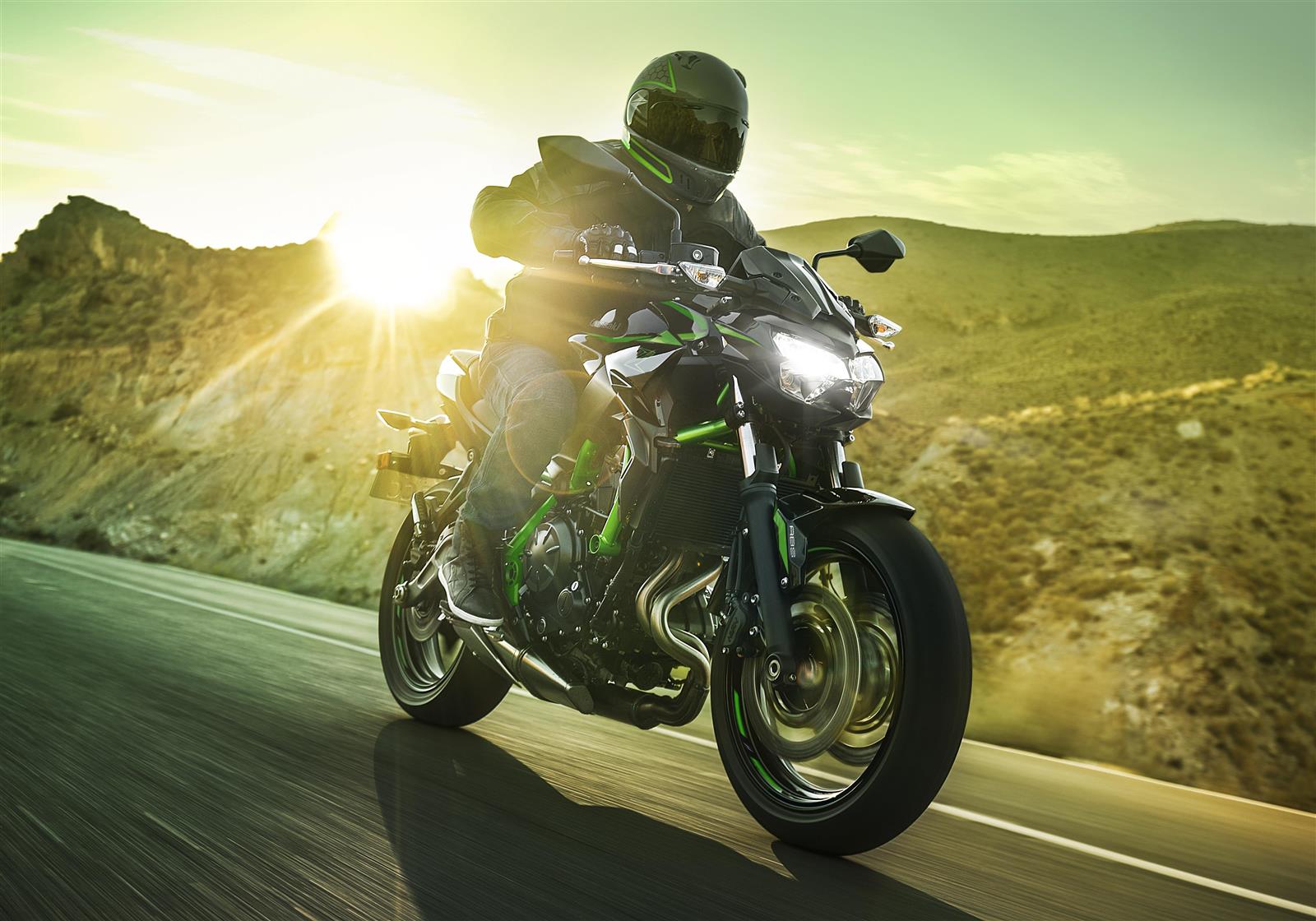 Z650 MY 2025 - Kawasaki Česká Republika
