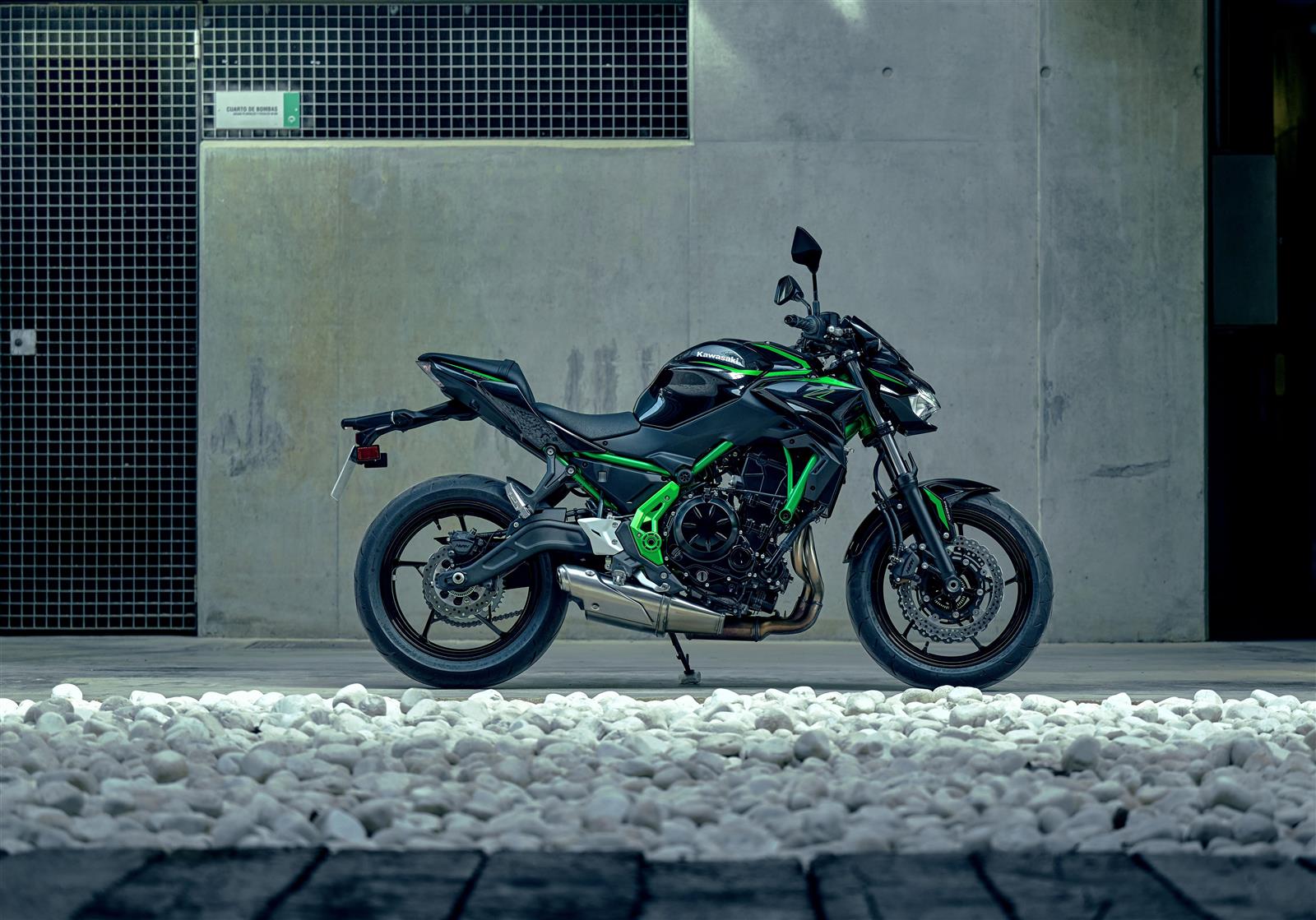 Z650 | 2025 | Kawasaki Belgique