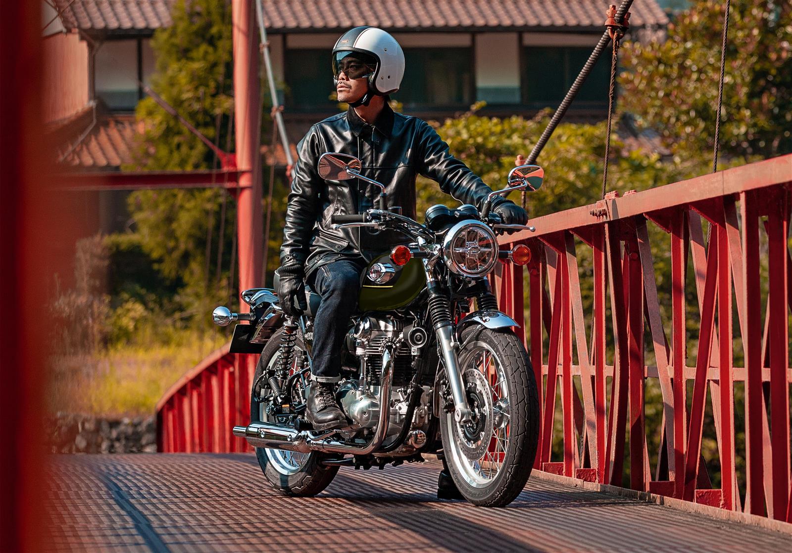 W800 MY 2025 - Kawasaki Polska