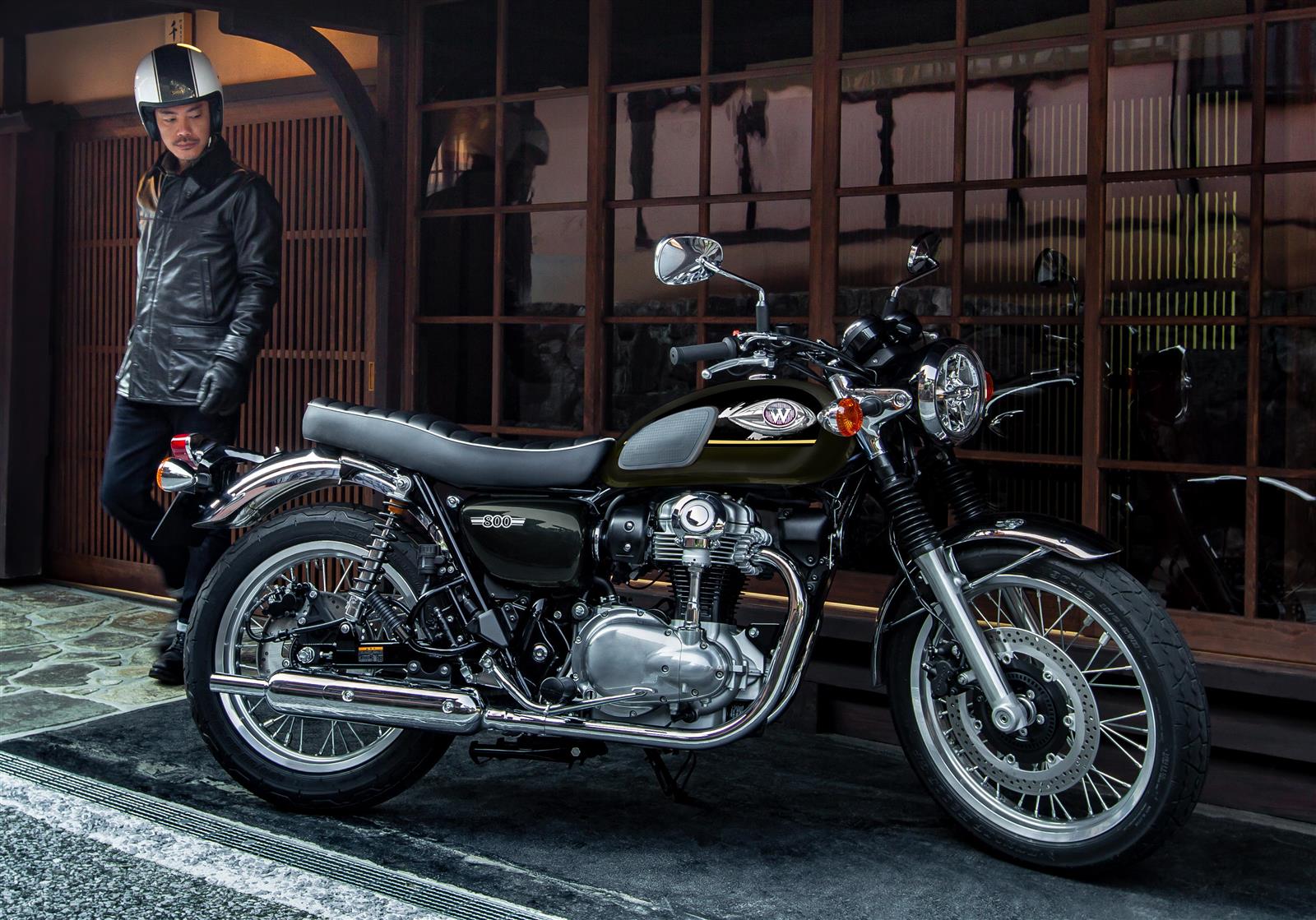 W800 MY 2025 - Kawasaki España