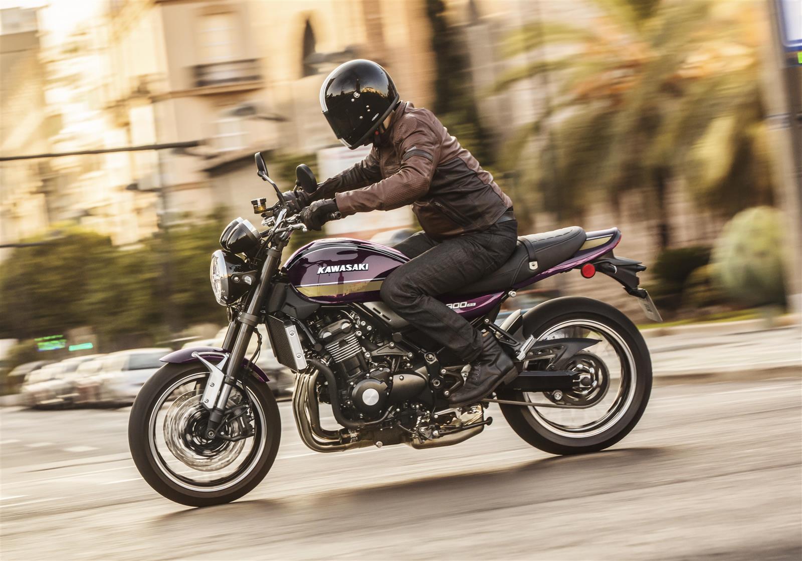 Z900RS MY 2025 - Kawasaki Danmark