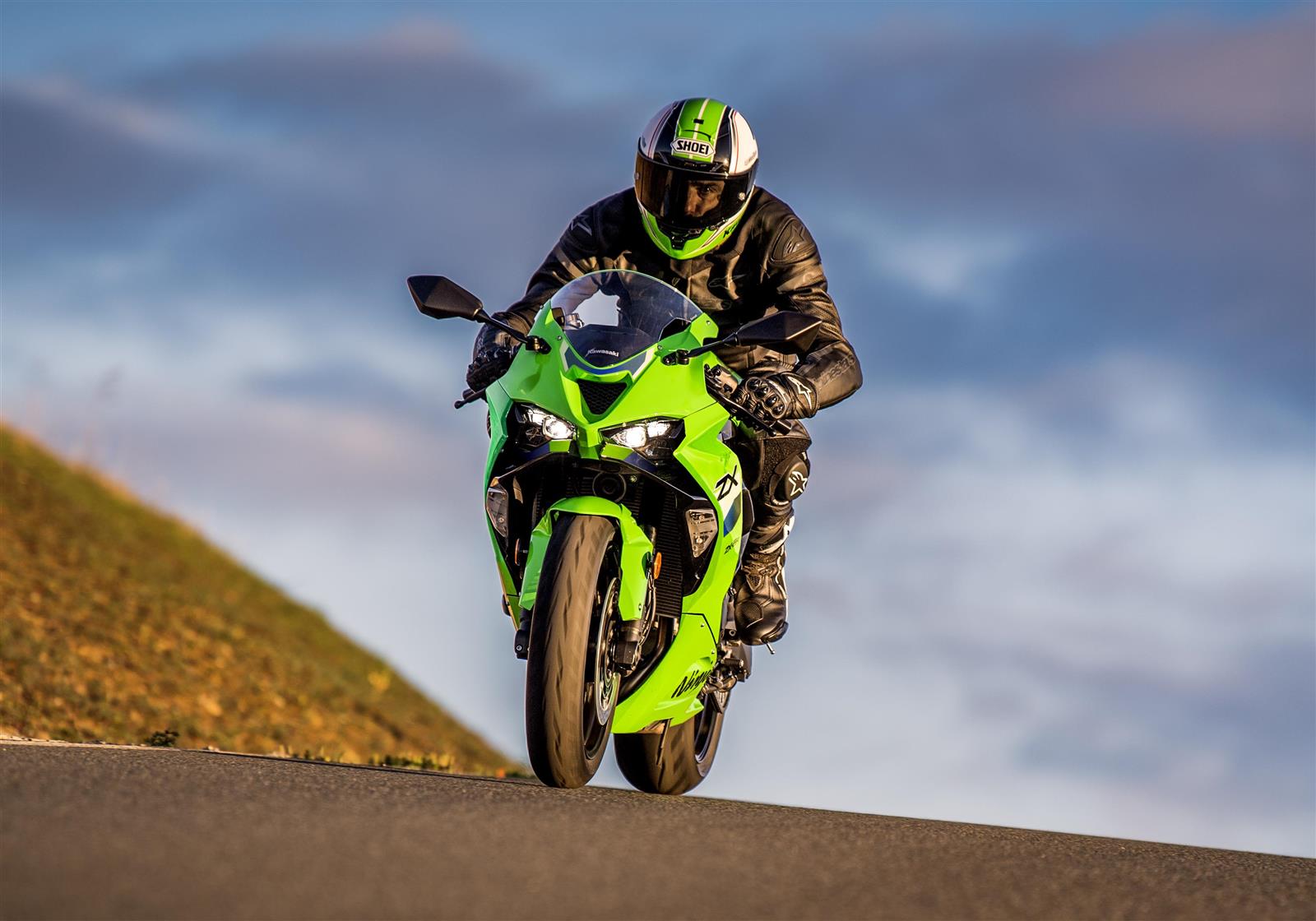 Ninja ZX-6R MY 2026 - Kawasaki United Kingdom