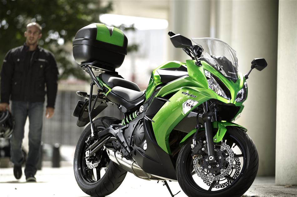 ER-6f MY 2015 - Kawasaki Deutschland