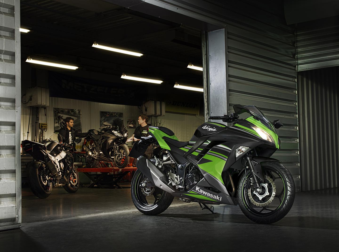 Ninja 300 2016