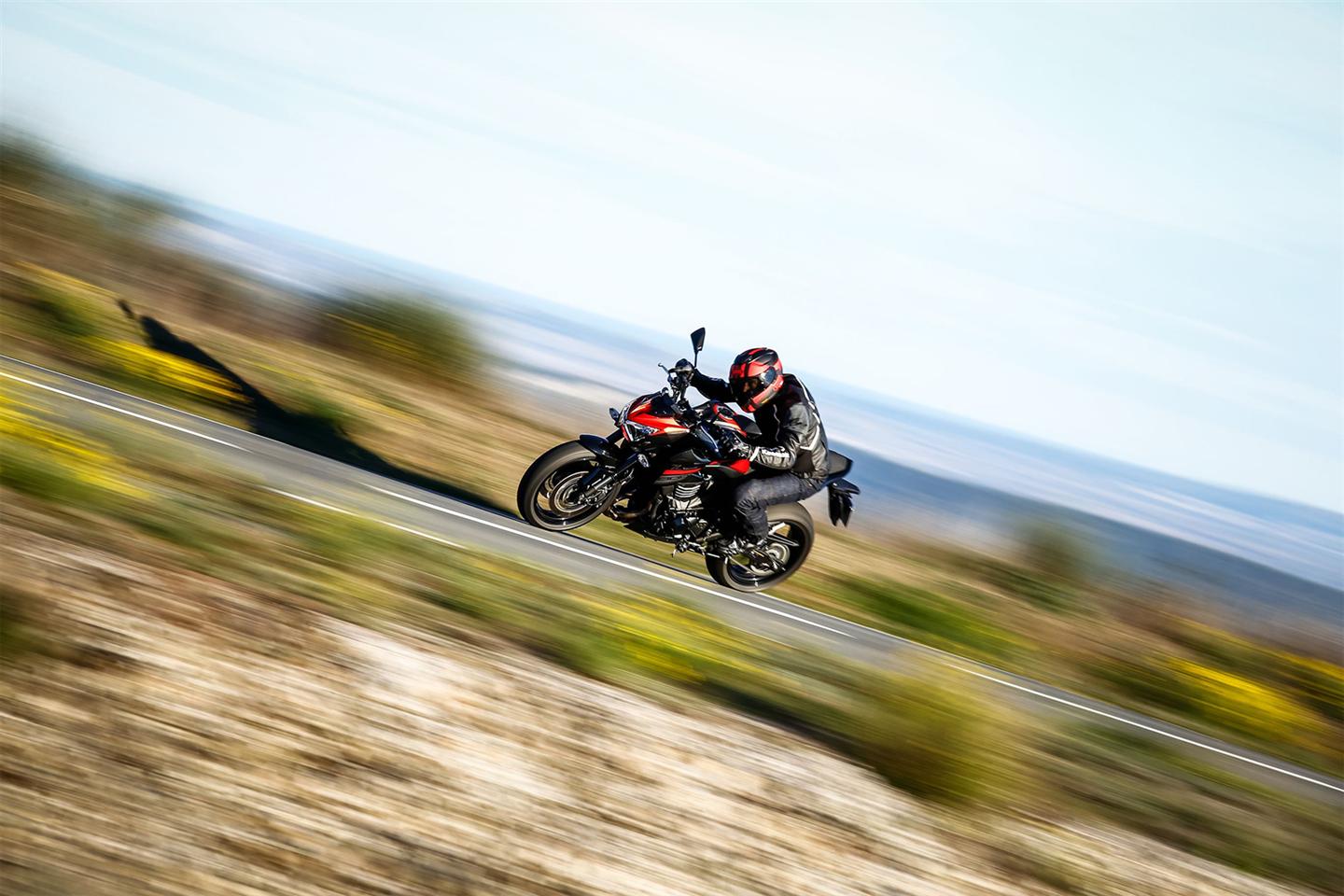 Z800 e version MY 2016 - Kawasaki France