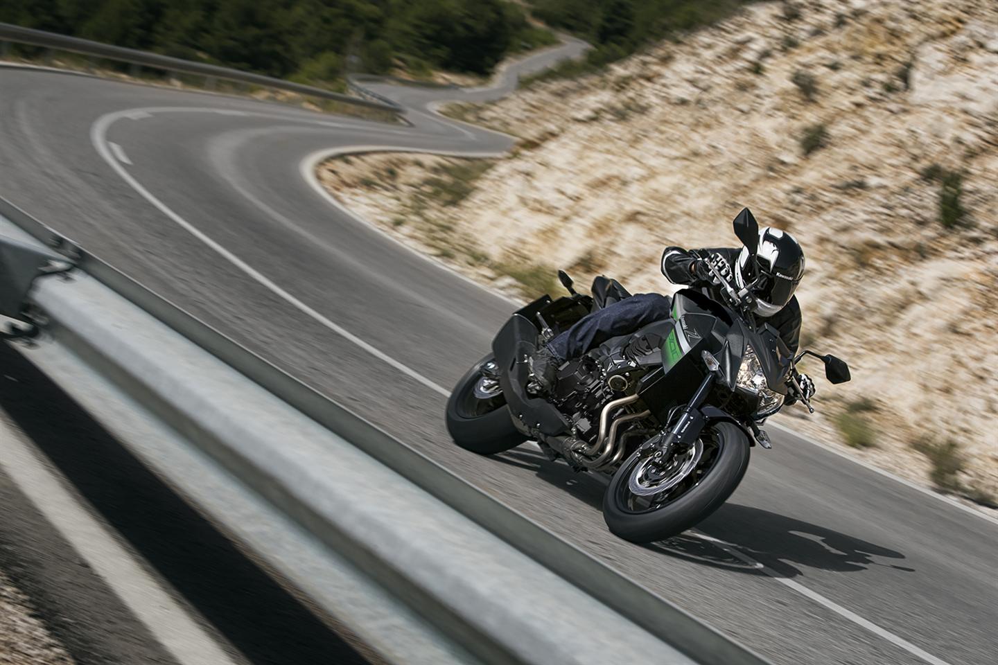 Z800 e version MY 2016 - Kawasaki France