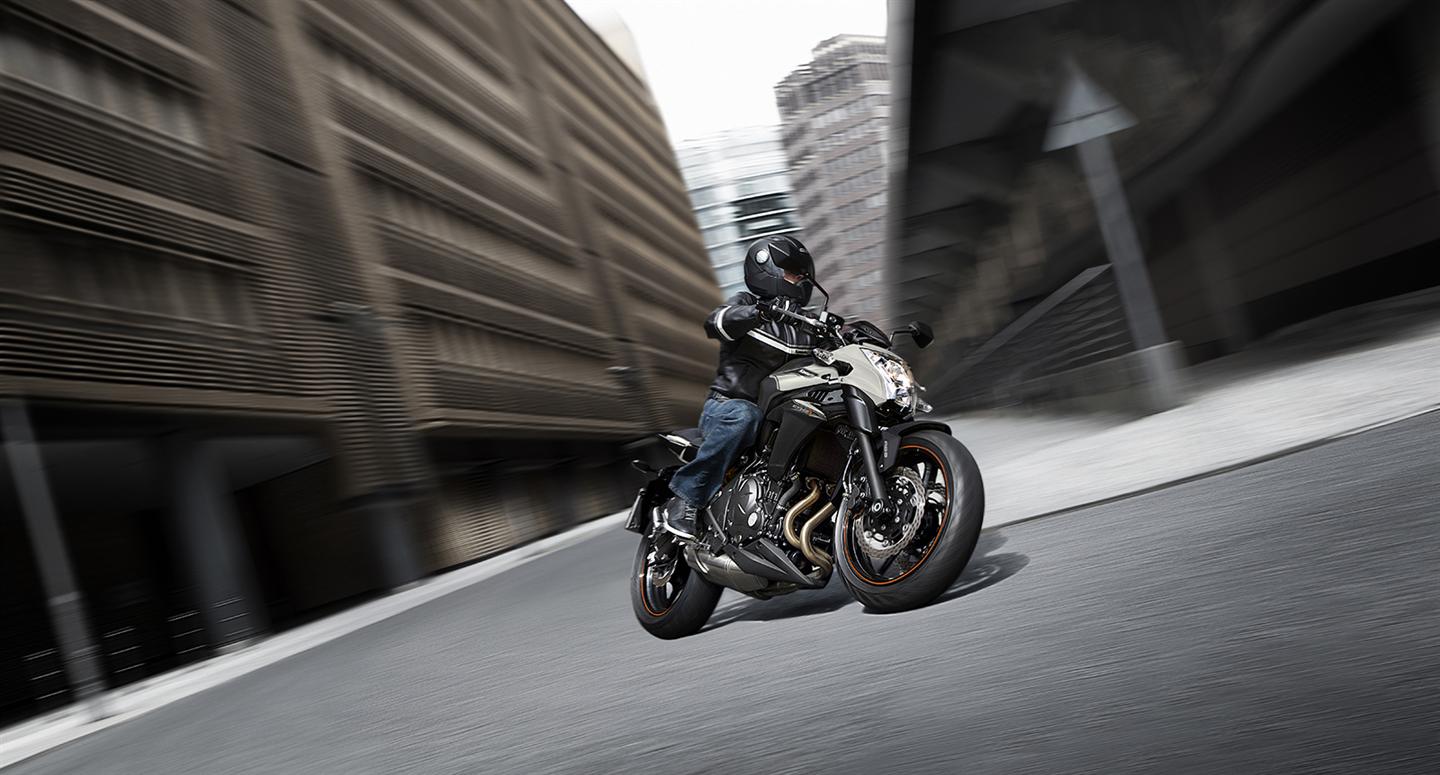 ER-6n MY 2016 - Kawasaki France