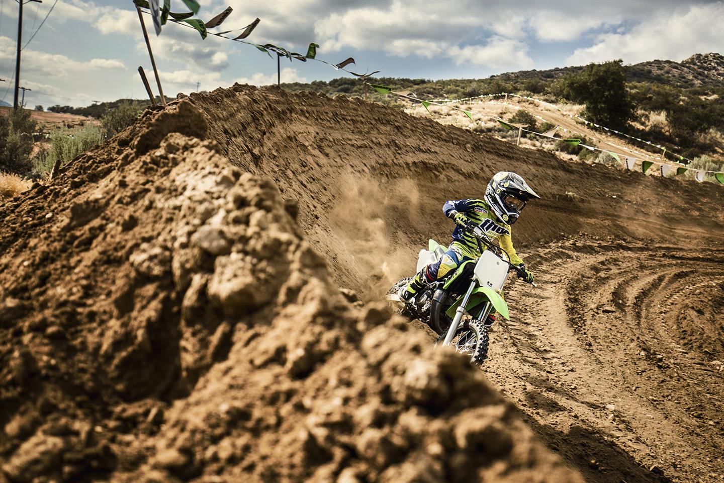 KX65 MY 2016 - Kawasaki United Kingdom