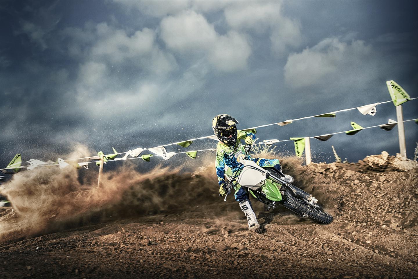 KX65 MY 2016 - Kawasaki United Kingdom