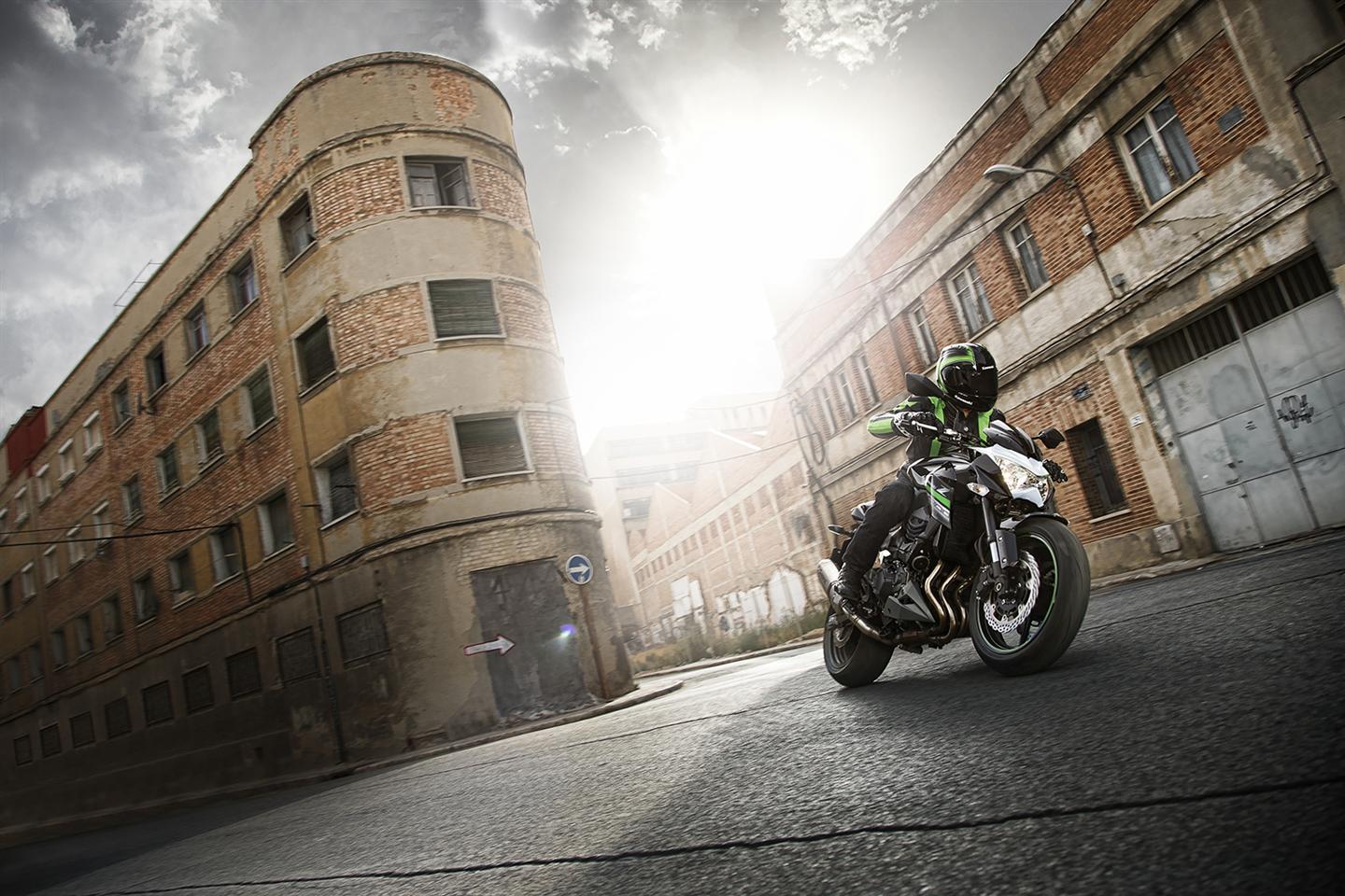 Z800 MY 2016 - Kawasaki France