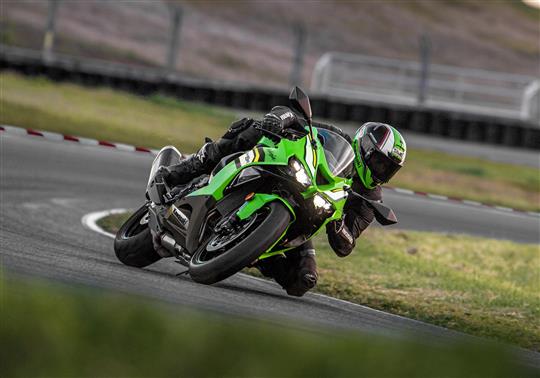 Ninja ZX-6R MY 2025 - Kawasaki Danmark