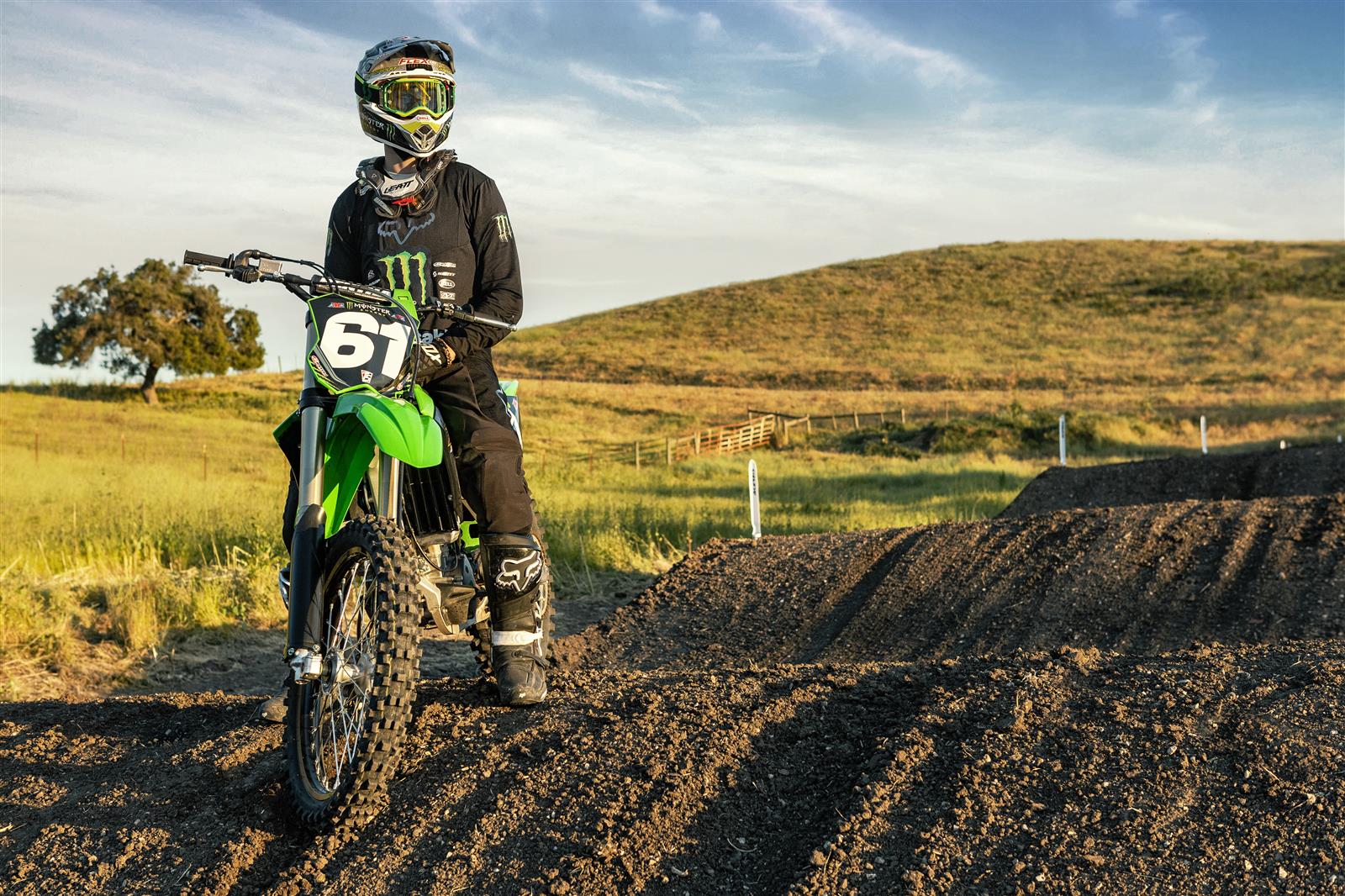 Pour 2020, Kawasaki dévoile la plus puissante des KX250