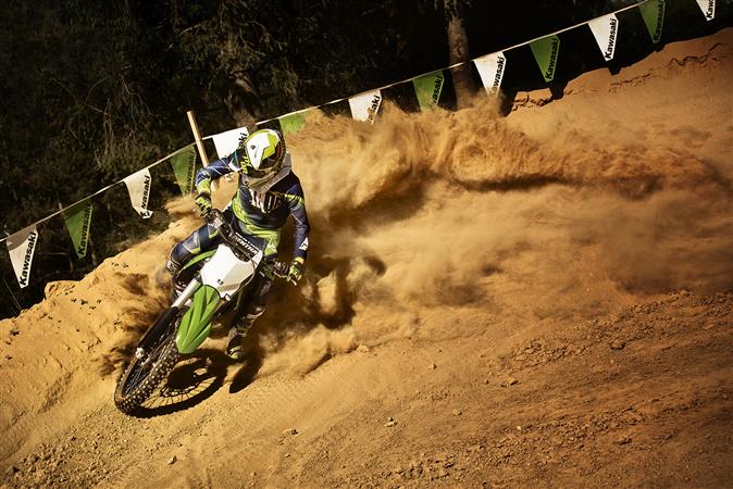 KX450F 2016: Power for Glory