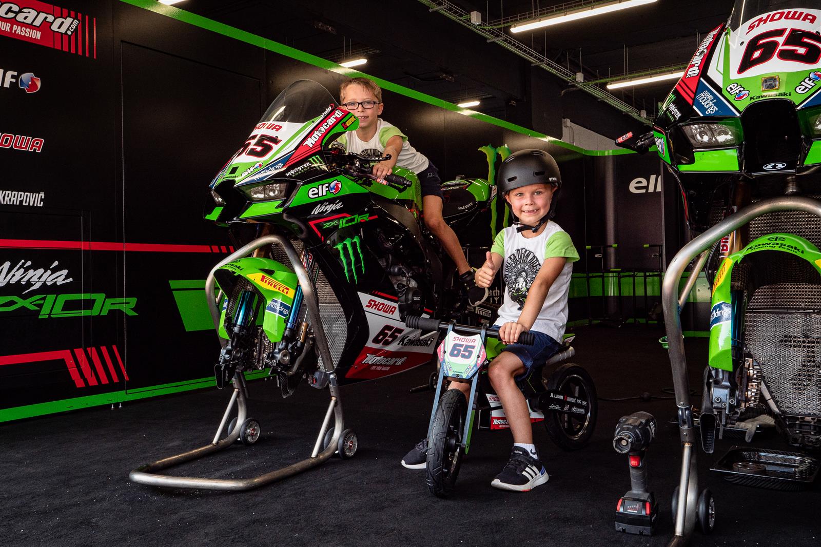 La draisienne du KRT met la prochaine génération de la famille Rea sur ...