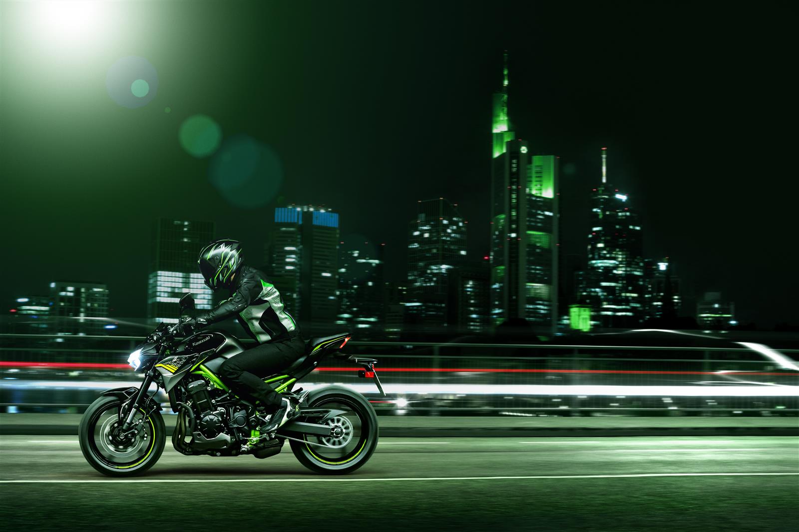 Z900 becomes a screen star for 2020 season