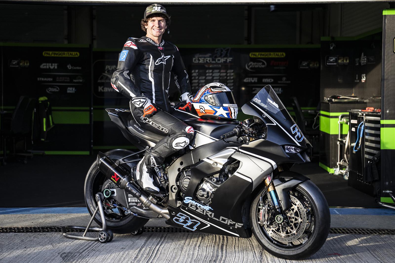 Gerloff Tests Official Ninja ZX-10RR In Spain