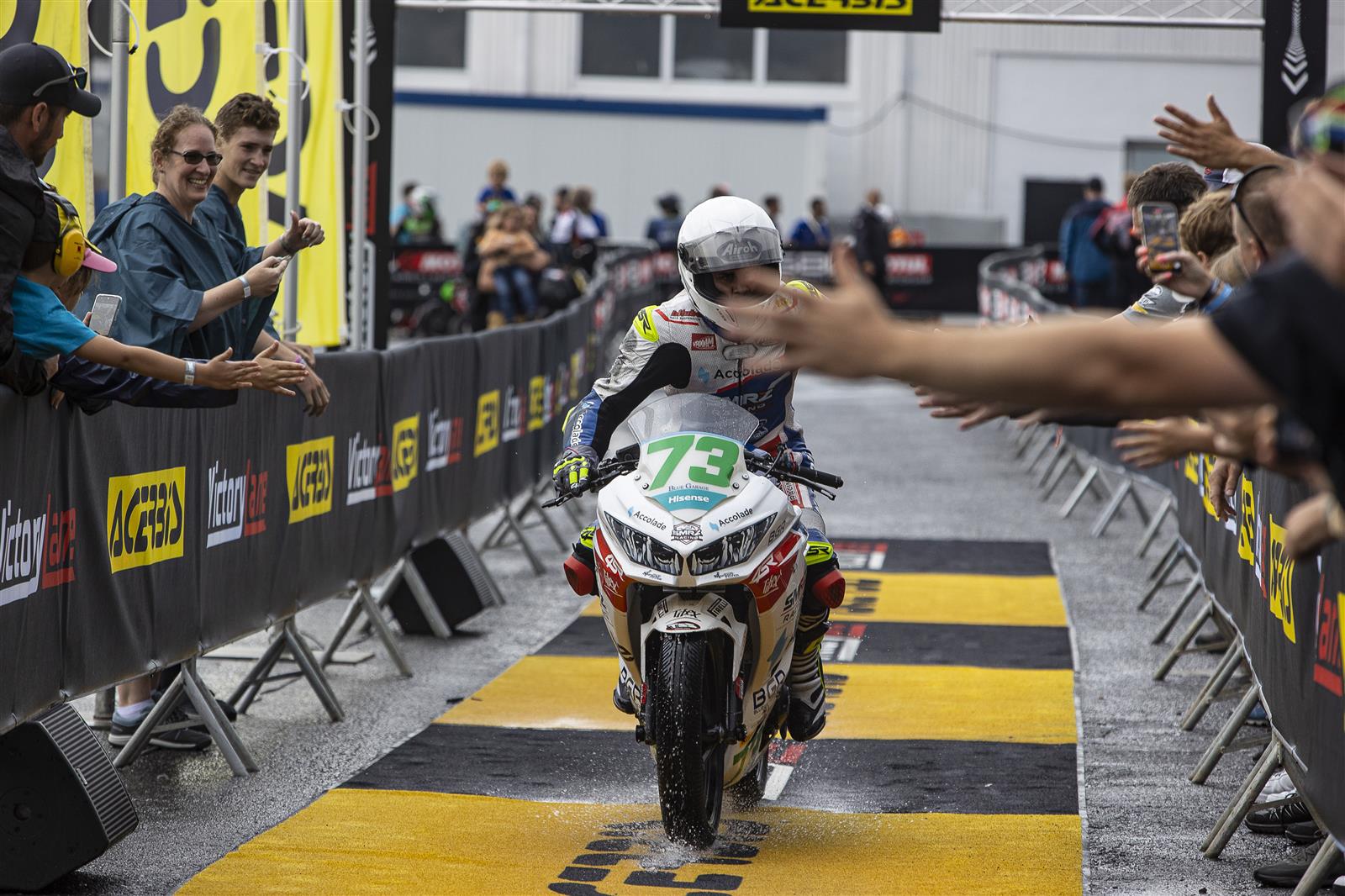 Kawasaki’s Perez Gonzalez Takes Championship Lead