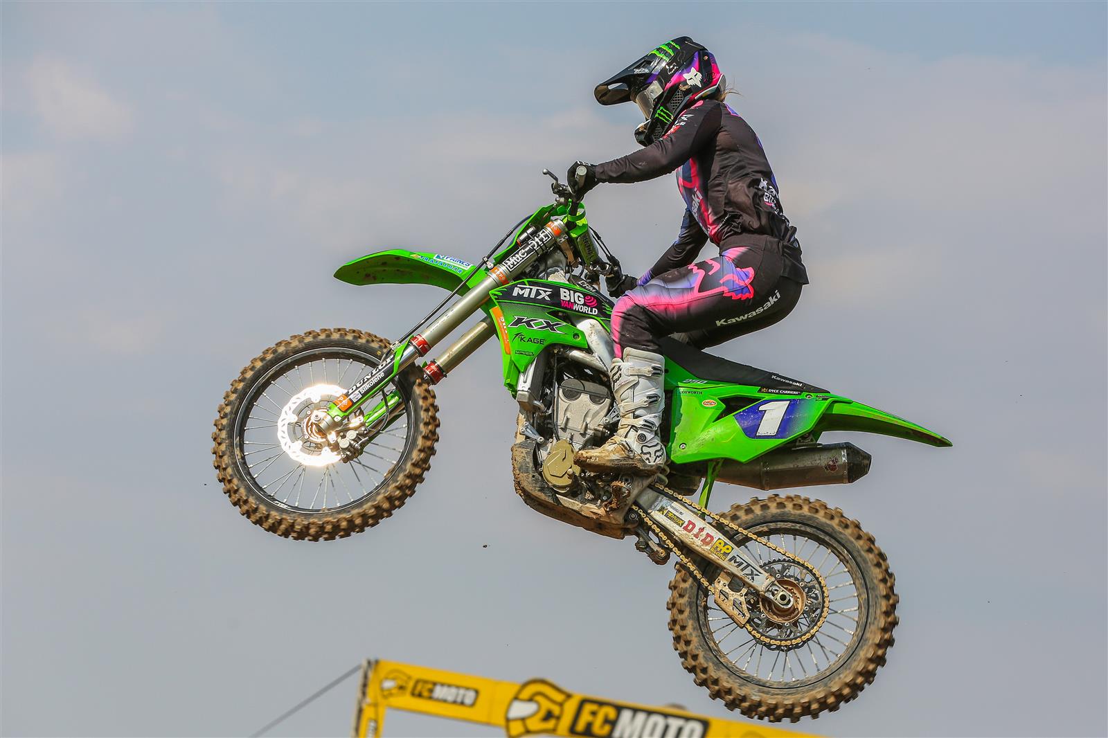 Courtney Duncan ends the season with a double-win