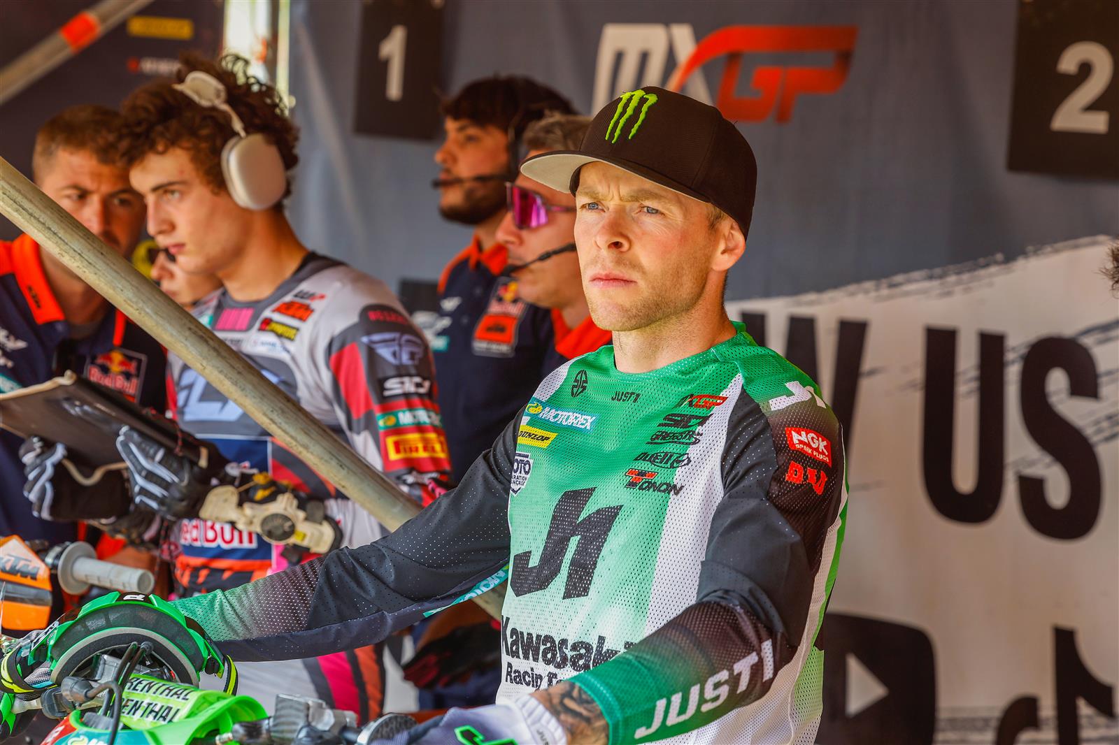 Romain Febvre keeps the red plate with another podium