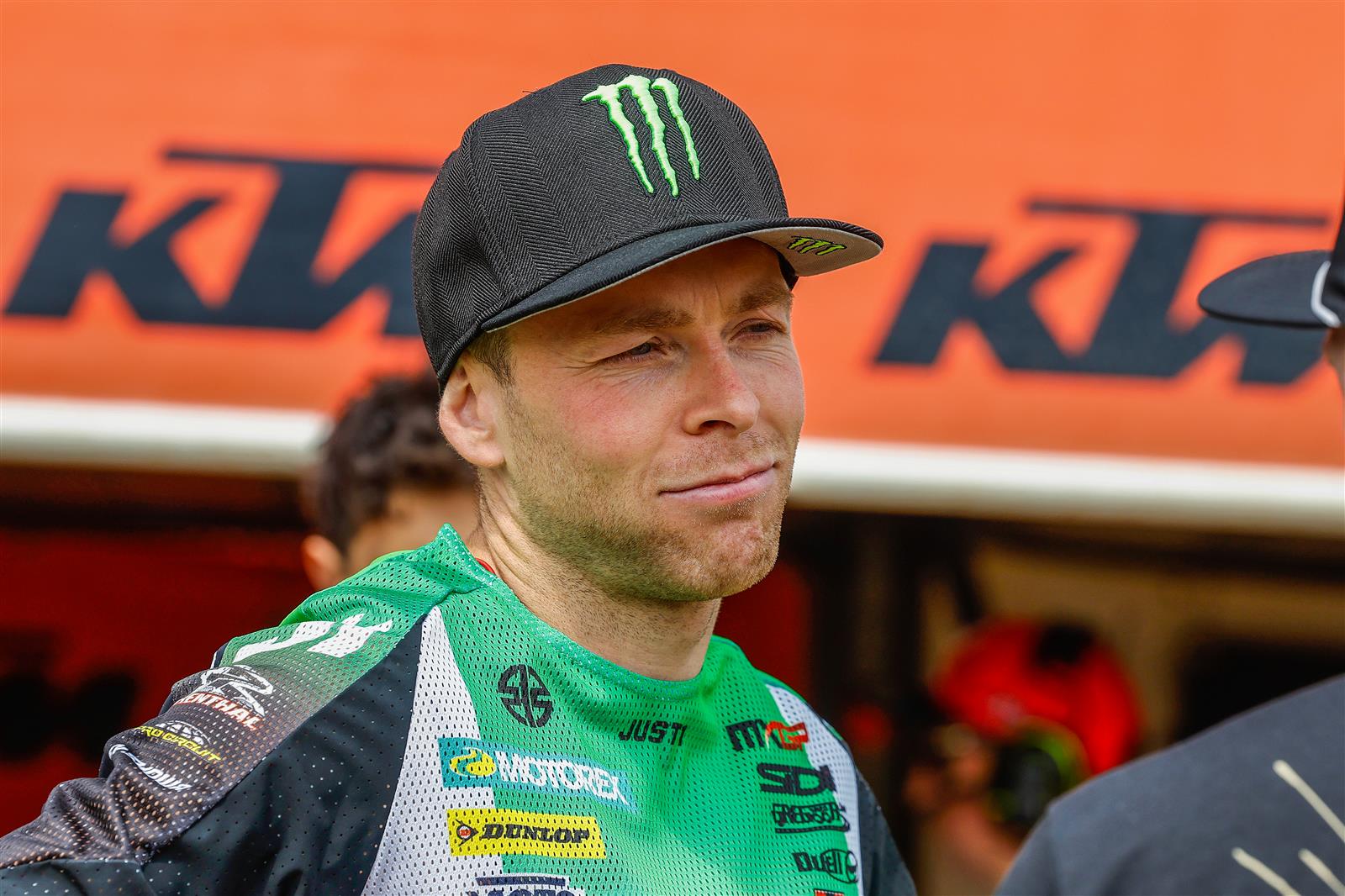 Romain Febvre keeps the red plate with another podium