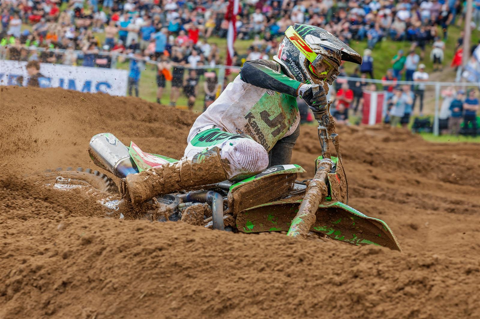 Romain Febvre keeps the red plate with another podium
