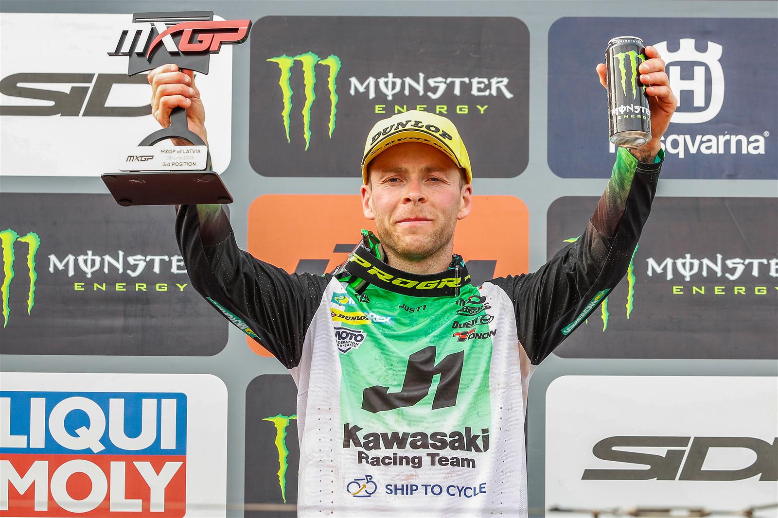 Romain Febvre keeps the red plate with another podium