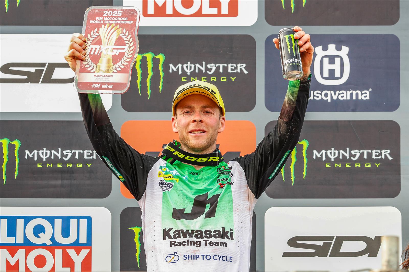 Romain Febvre keeps the red plate with another podium
