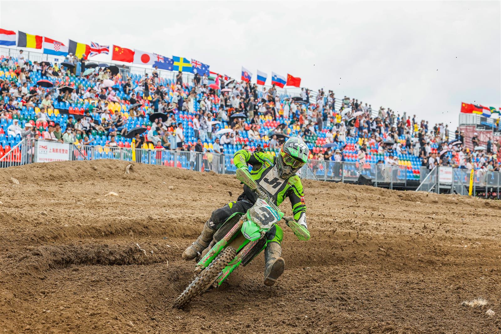 Podium and moto win for Romain Febvre in China
