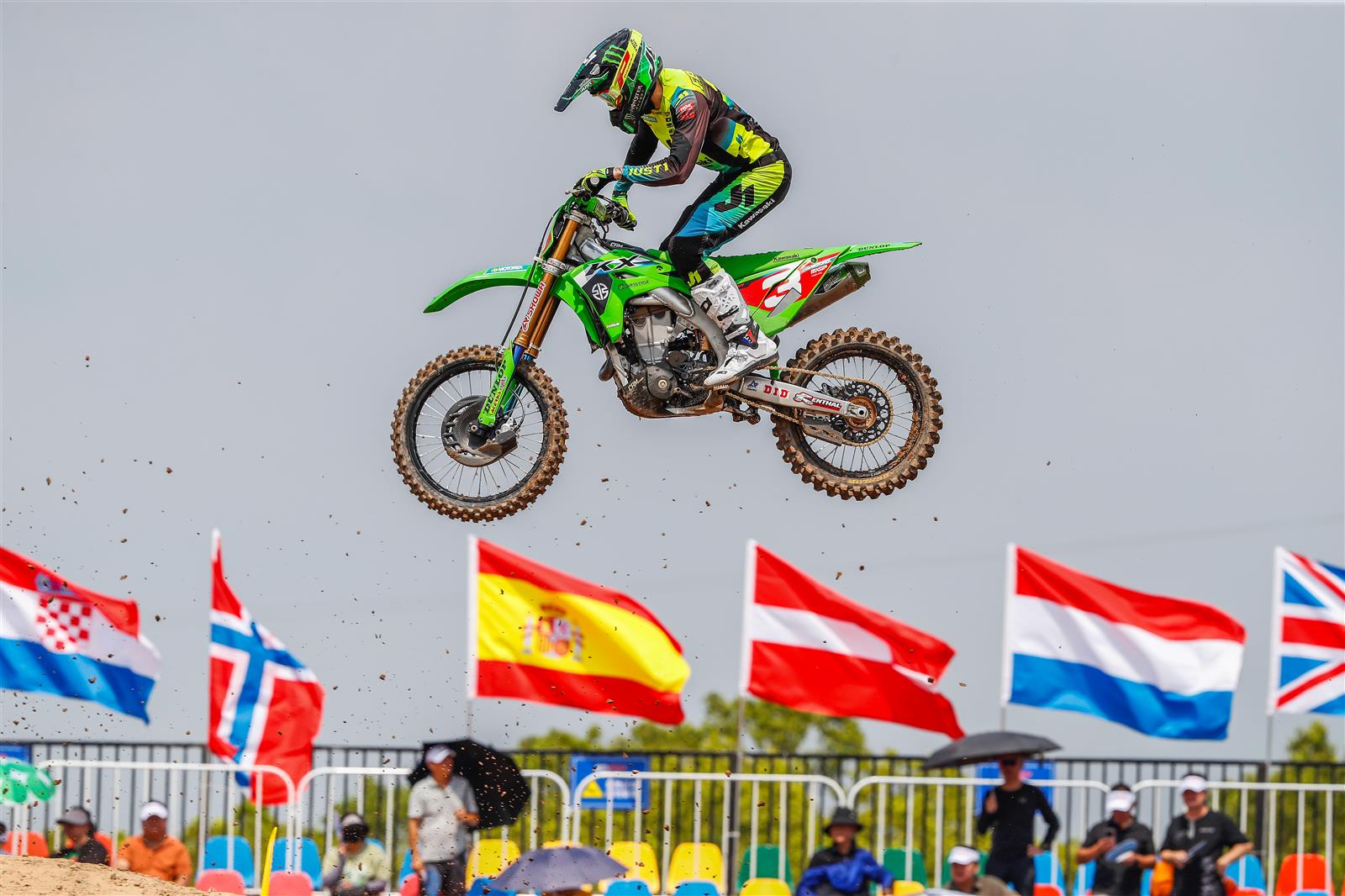 Romain Febvre extends his points lead