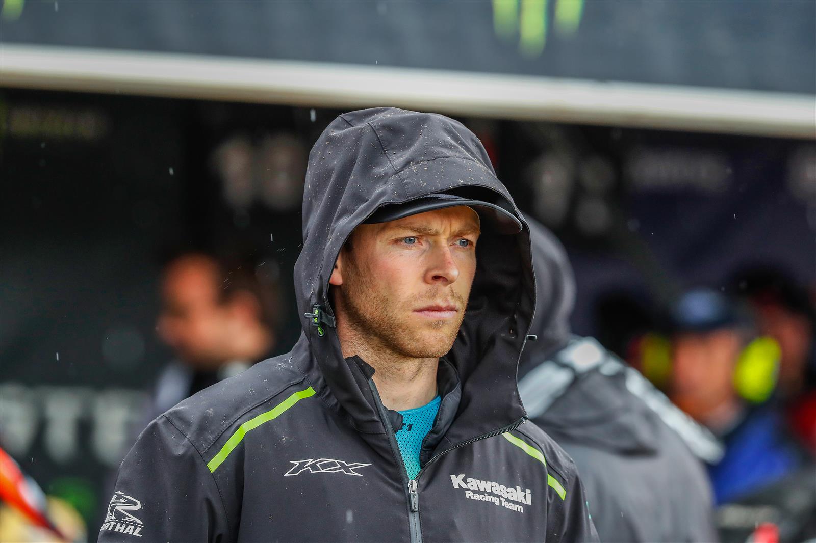 Romain Febvre keeps the red plate with victory in Spain