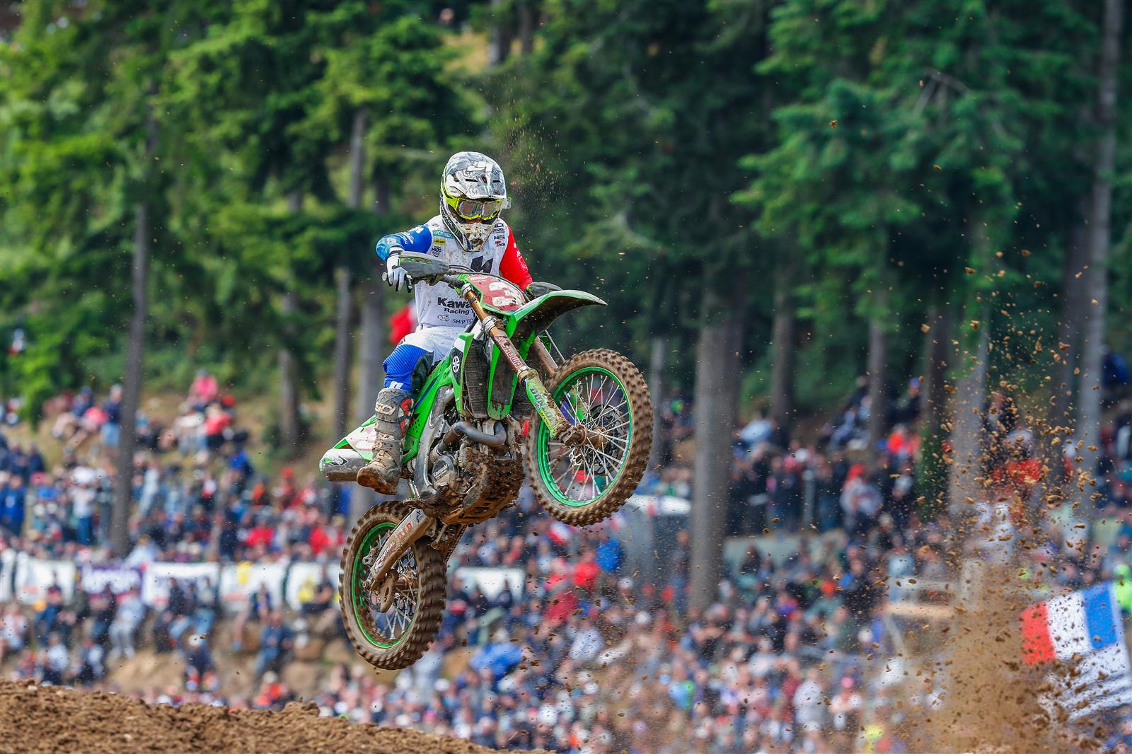 Romain Febvre wins again at home in France