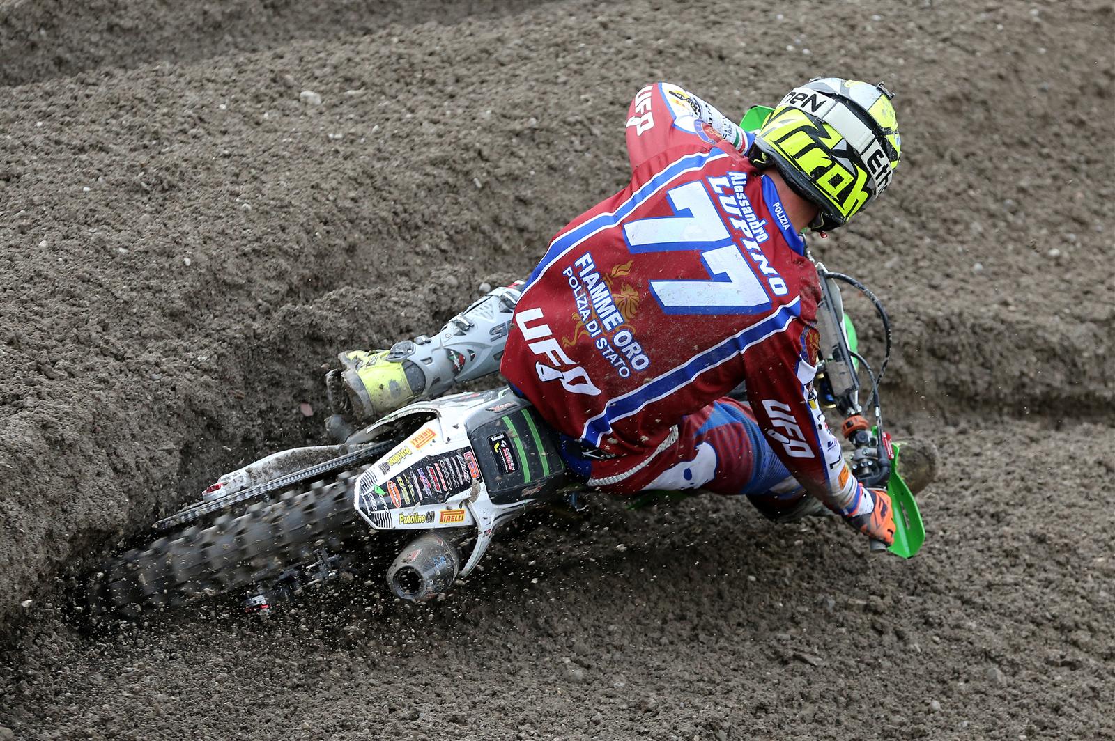 Racer and father; the new life of Alessandro Lupino