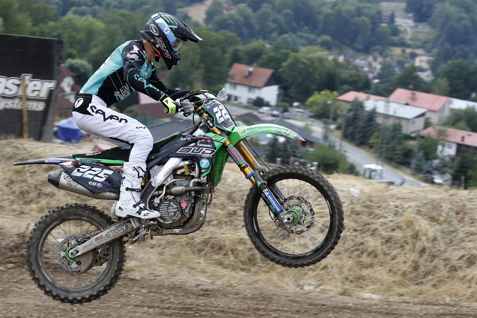Tommy Searle qualifies sixth on his KRT debut