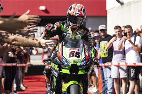 Kawasaki.it - Moto, ATV, JetSki, accessori e abbigliamento ufficiale