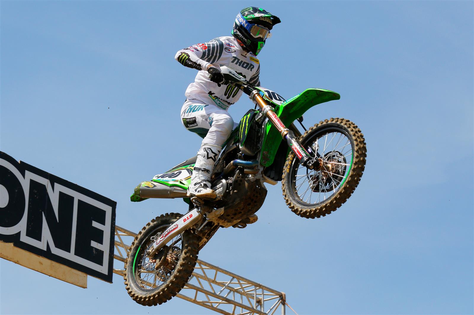 Tommy Searle sixth in Italy