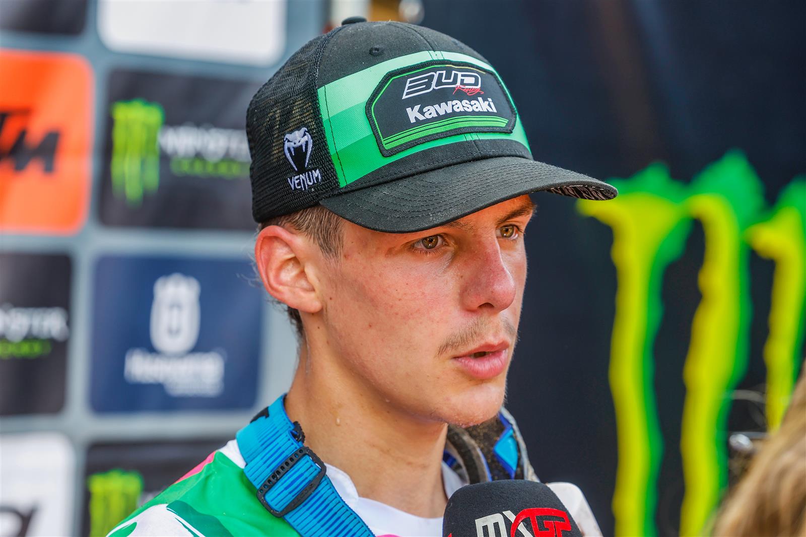 Mathis Valin keeps the red plate