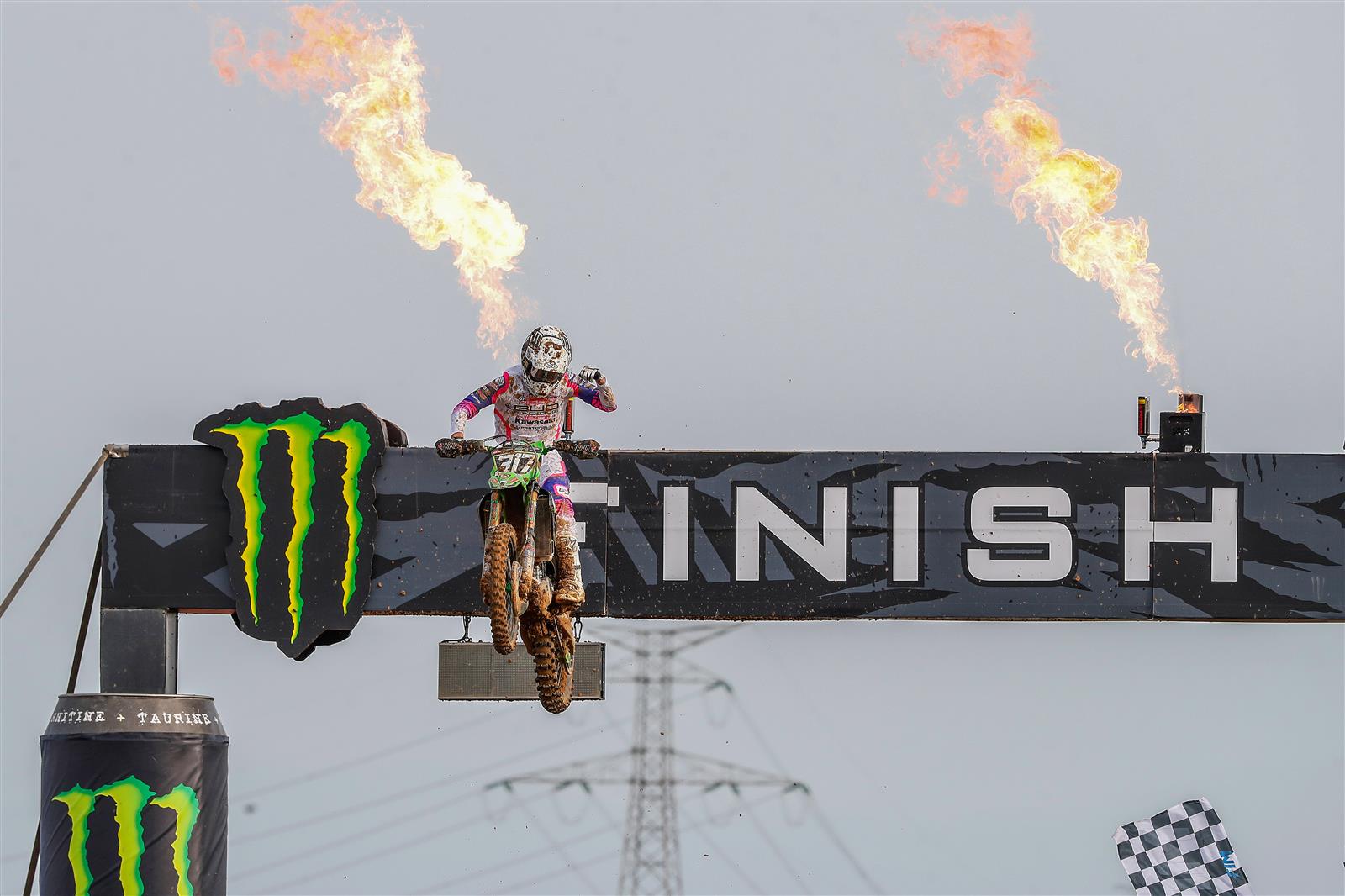 Podium and moto win for Mathis Valin on EMX250 debut