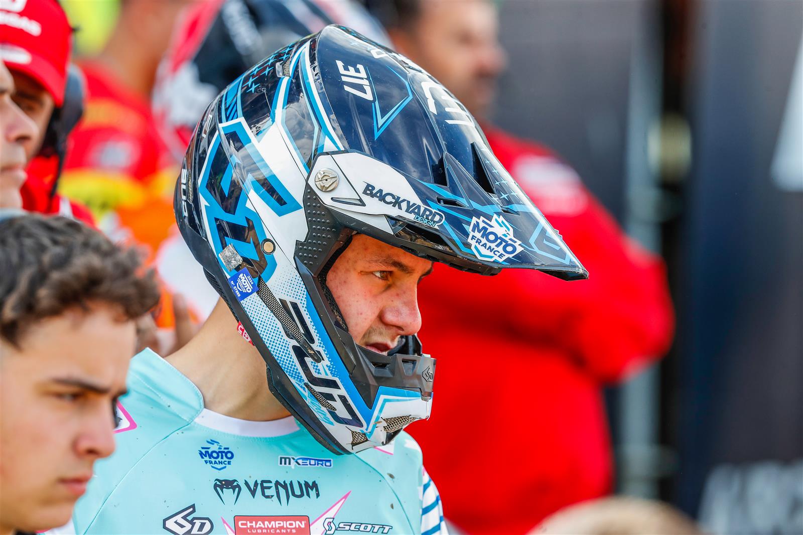 Double win and red plate for Mathis Valin