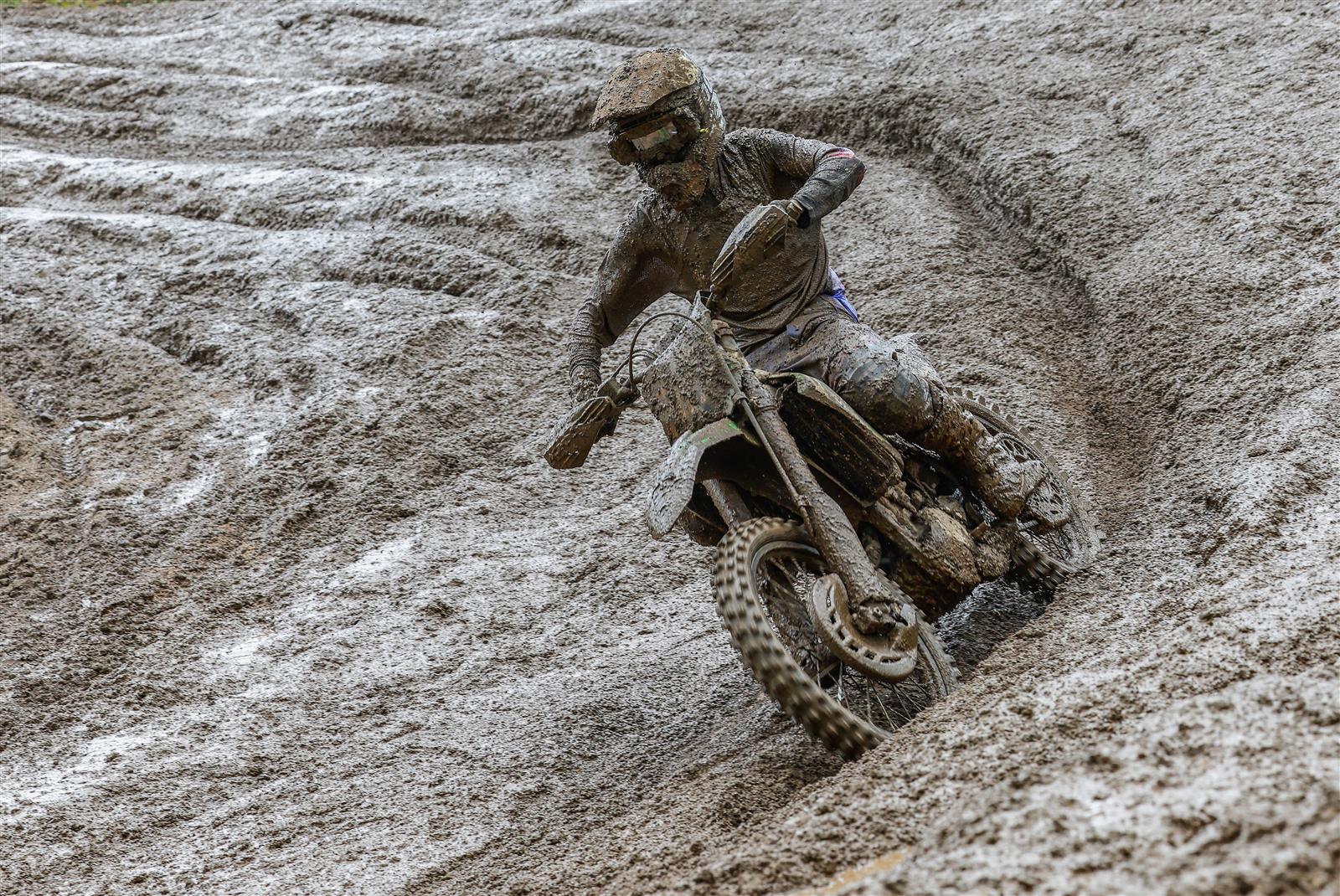 A moto tenth for Mathis Valin in Spain