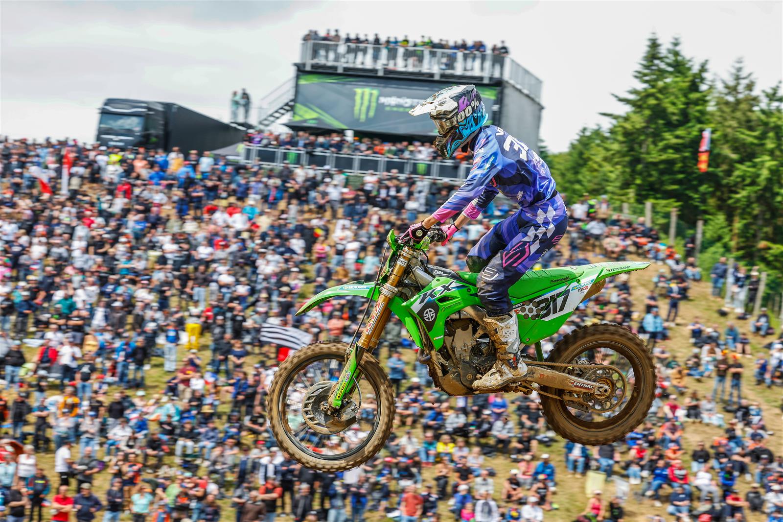 A moto fifth for Mathis Valin in France