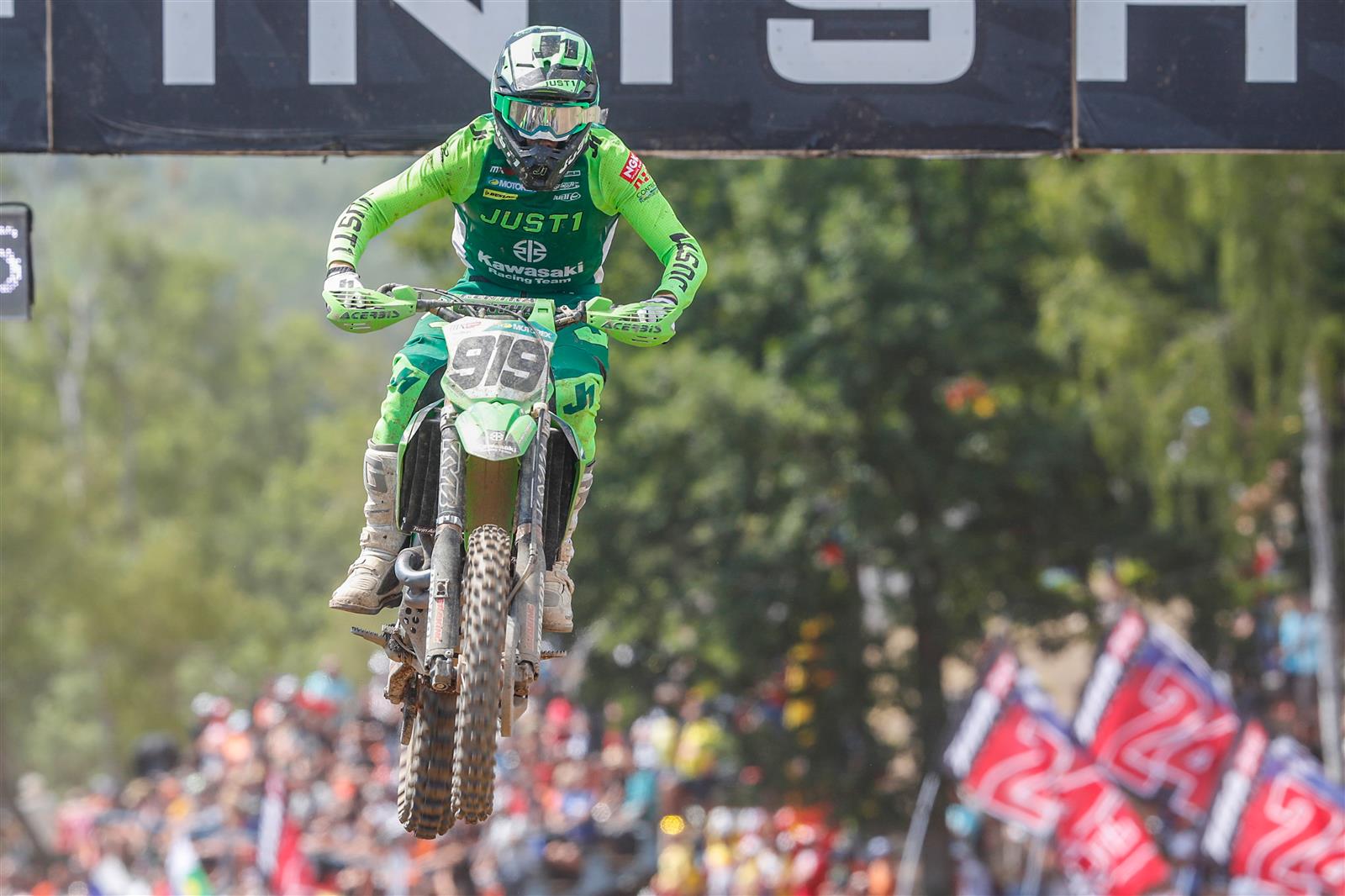 A ninth for Ben Watson at Loket