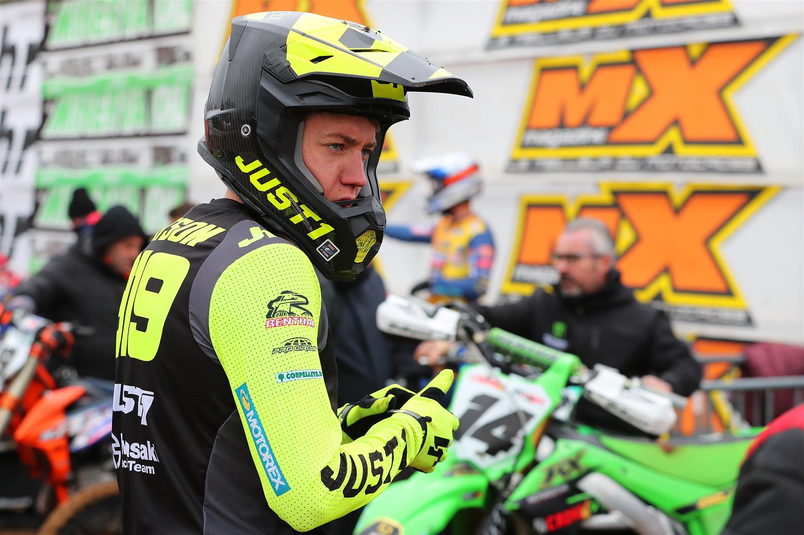 Ben Watson second in France