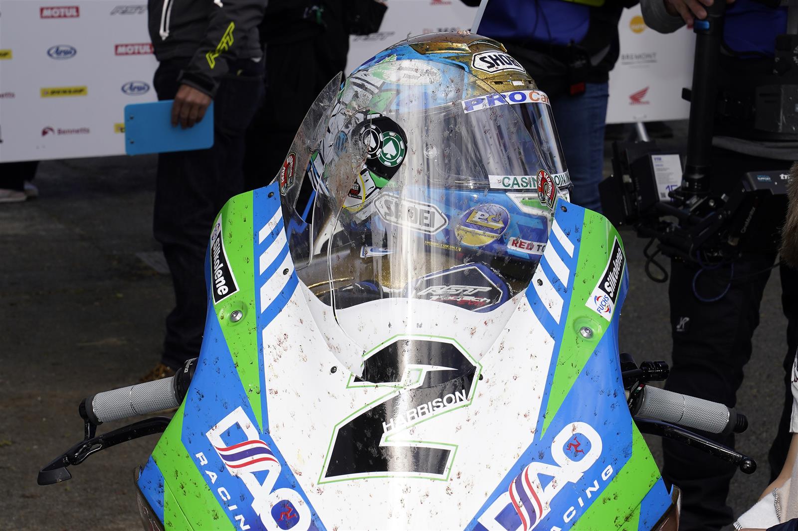 Podiums and top tens for Kawasaki riders at 2022 TT