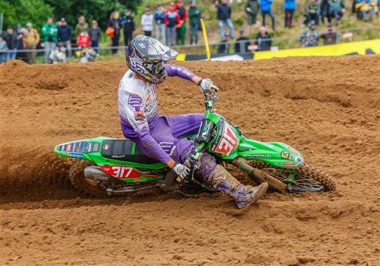 Mathis Valin keeps the red plate in Latvia